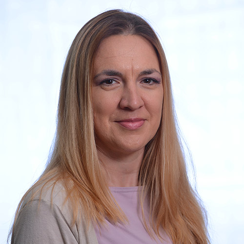 Danijela Andrejić Mićović - Privatna internacionalna škola „Ruđer Bošković”
